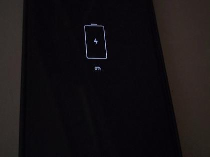 小米9用着用着自动关机图标